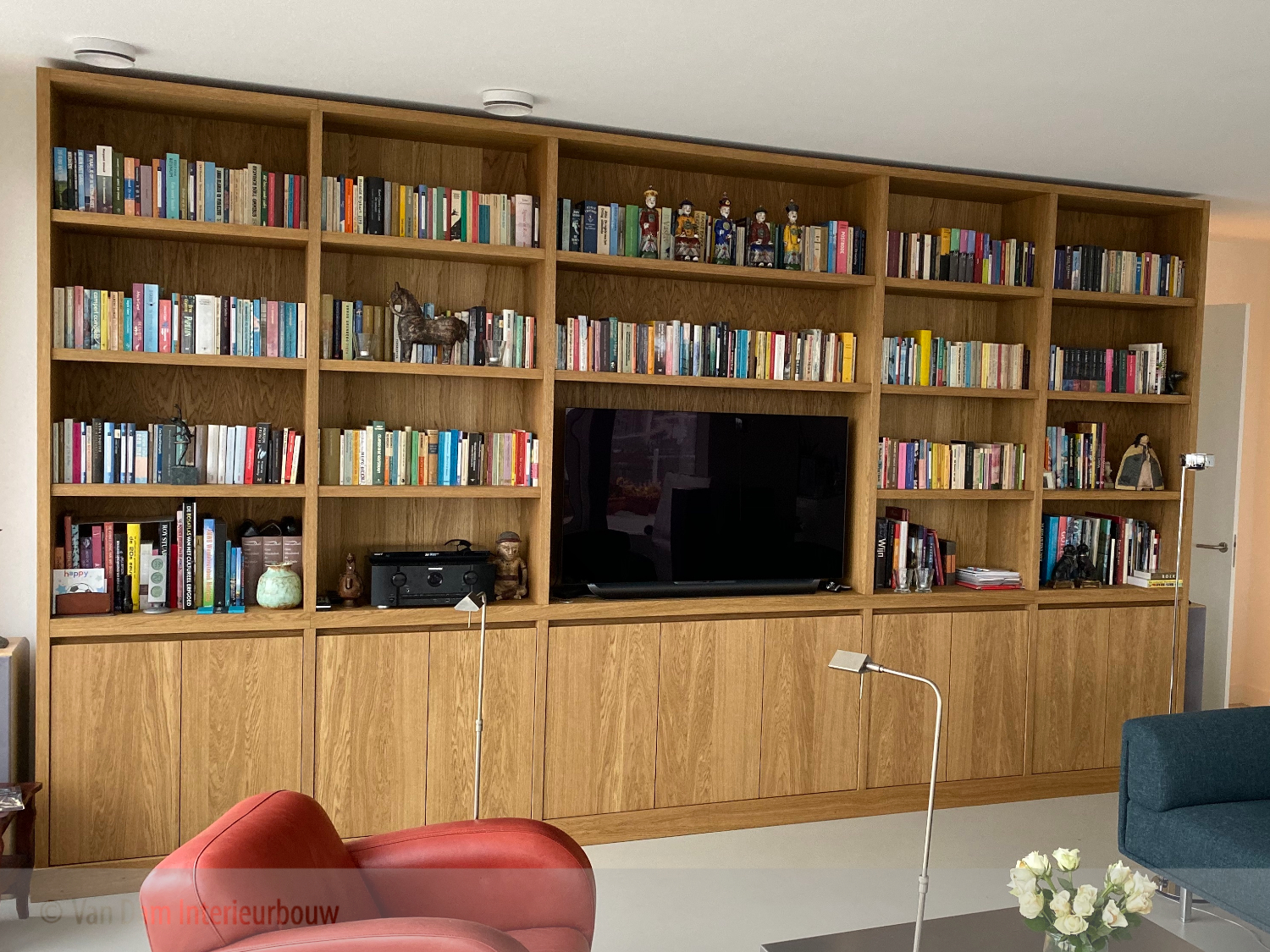 Meubels | Van Dam Interieurbouw - 'Verrassend maatwerk'